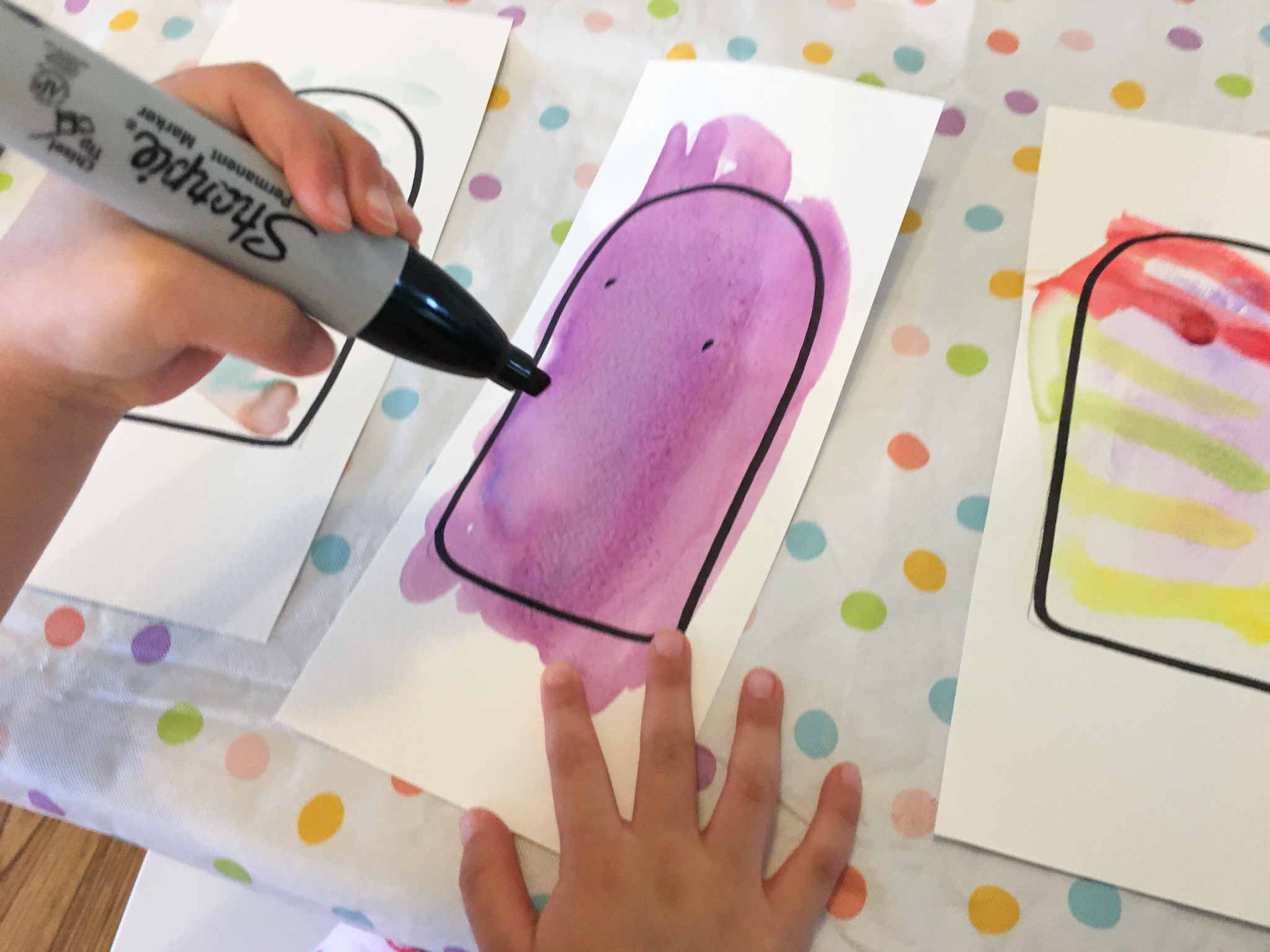 Cool Off from the Summer Heat with these Watercolor Popsicle Puppets